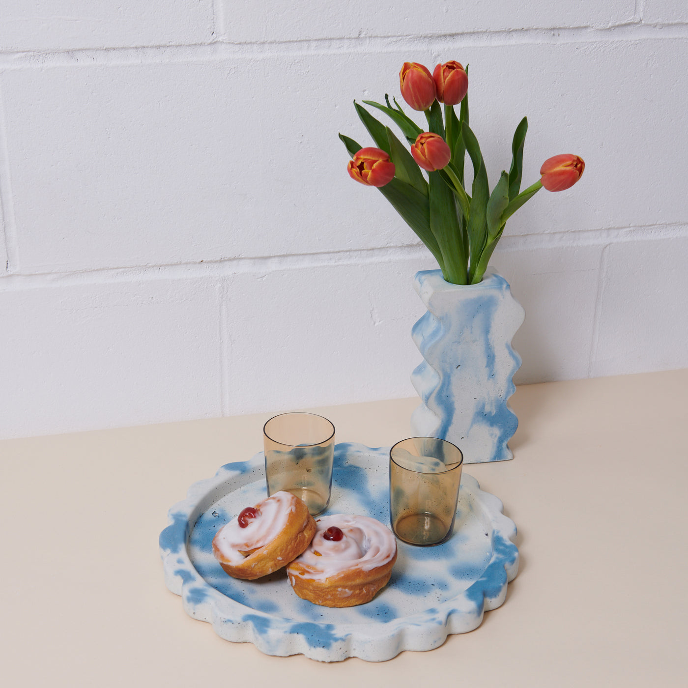 The Scallop Concrete Tray– Smith & Goat